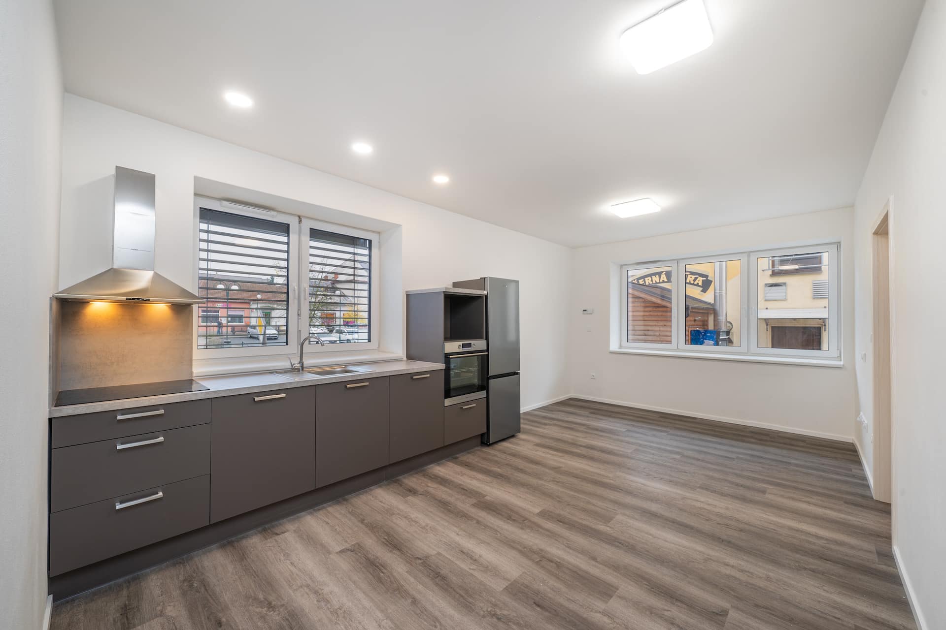 Pronájem bytu 2+kk, Lipůvka - R 21, s.r.o.